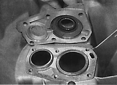 Замена уплотнительных колец (Мерседес-Бенц W124 1984-1995: Трансмиссия ...