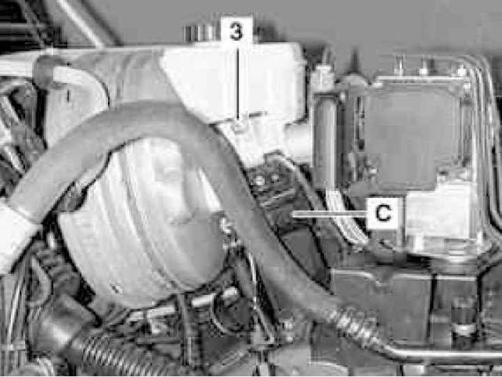 Removal and installation the brake booster and the BAS diaphragm stroke ...